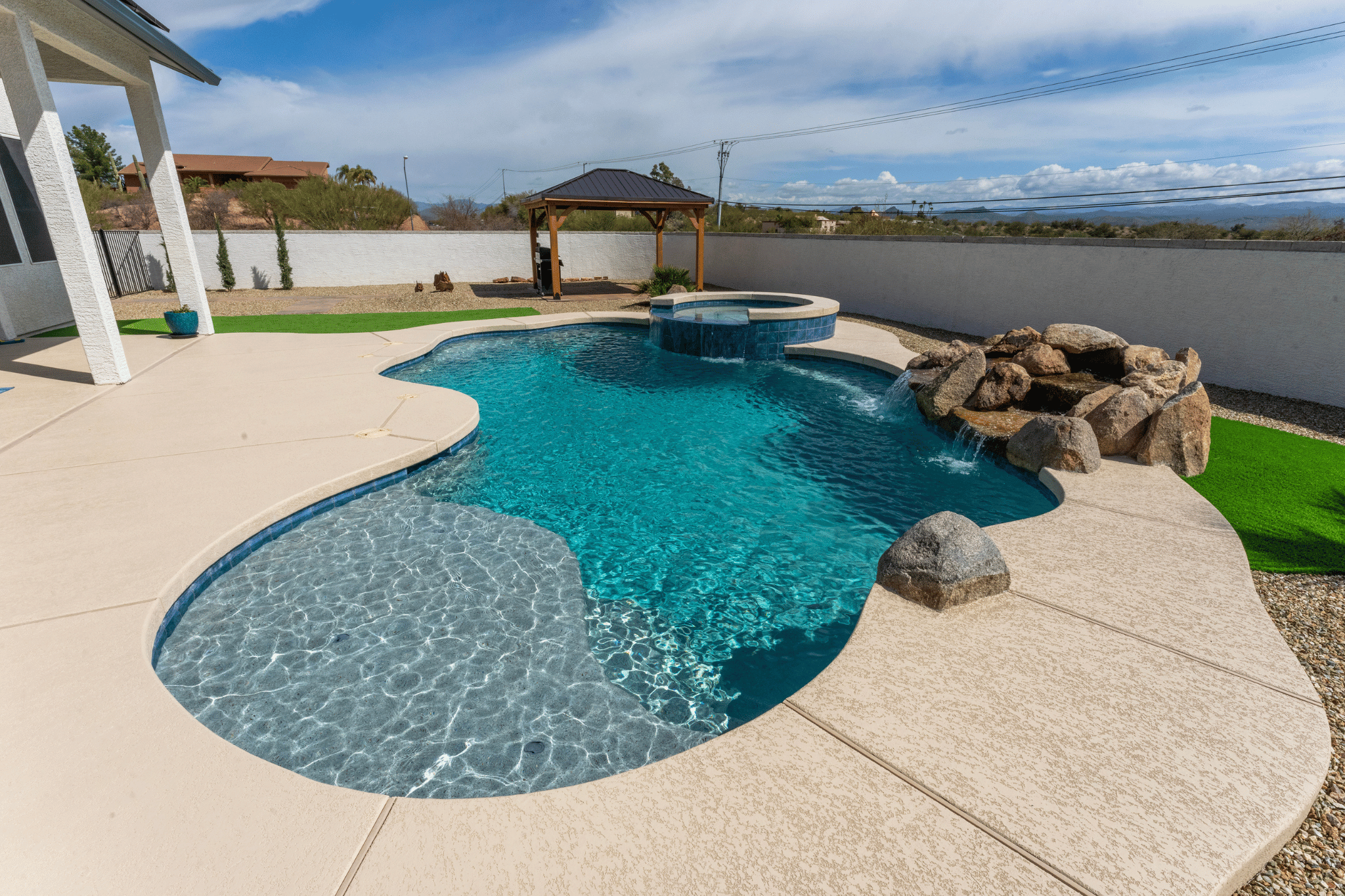 What’s Included in a Shasta Base Pool—and What Costs Extra?